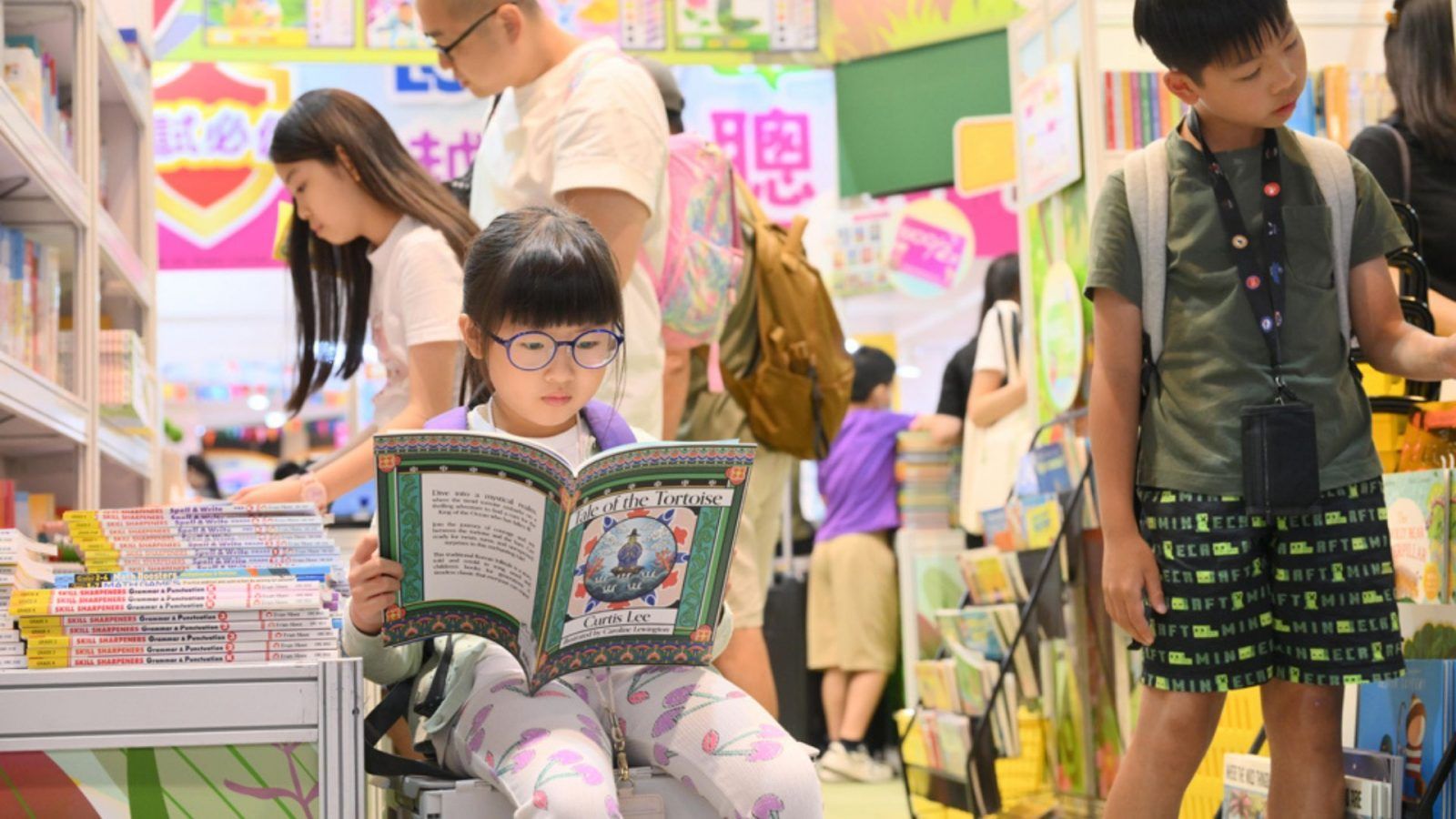 Hong Kong Book Fair 2025: Enjoy Reading and Food at the 35th Edition ...