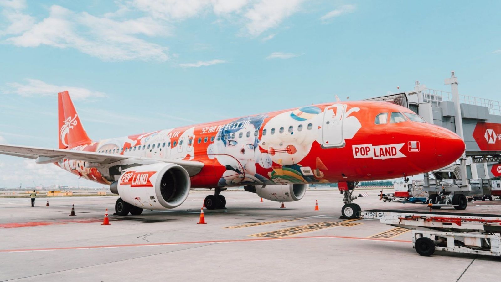 Loong Air’s Pop Mart Planes Land With Molly And Skullpanda ...