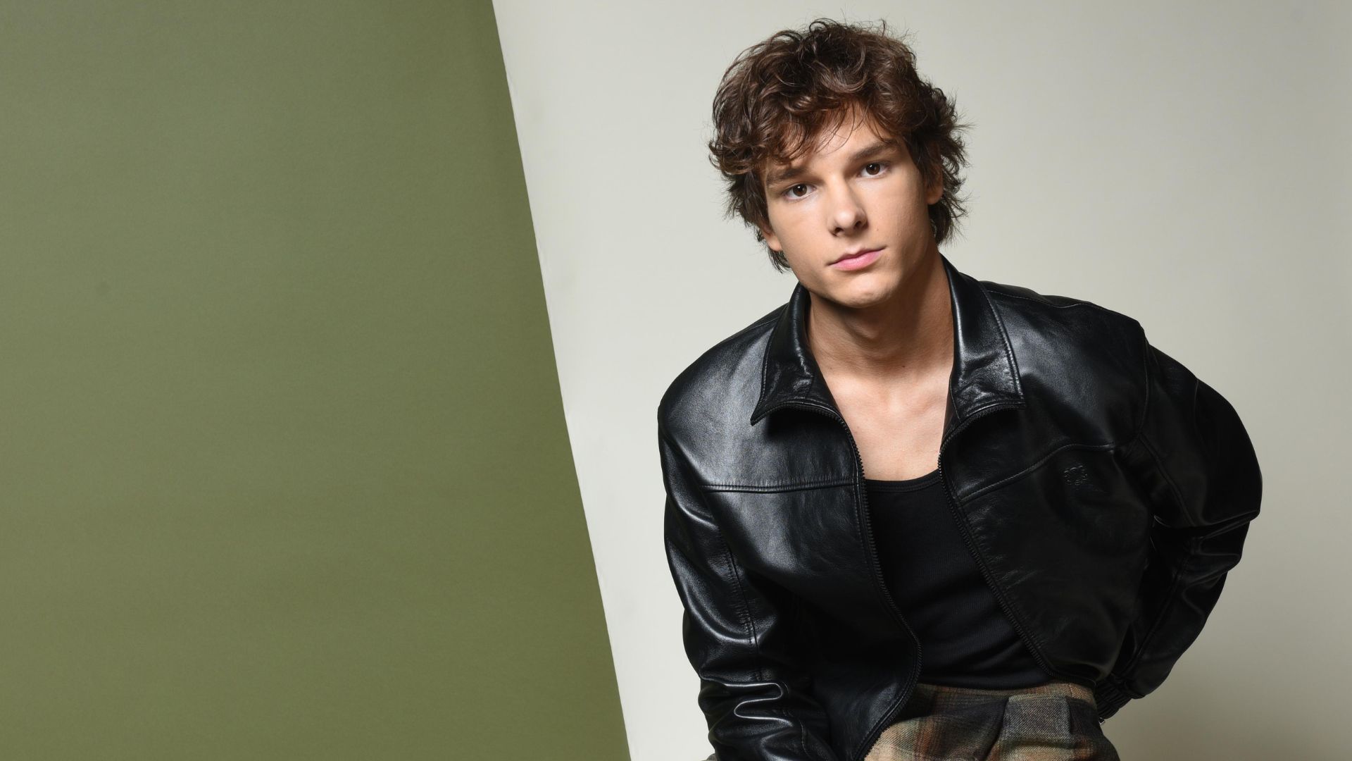 The Cast of Colleen Hoover’s Upcoming Movie Regretting You ...