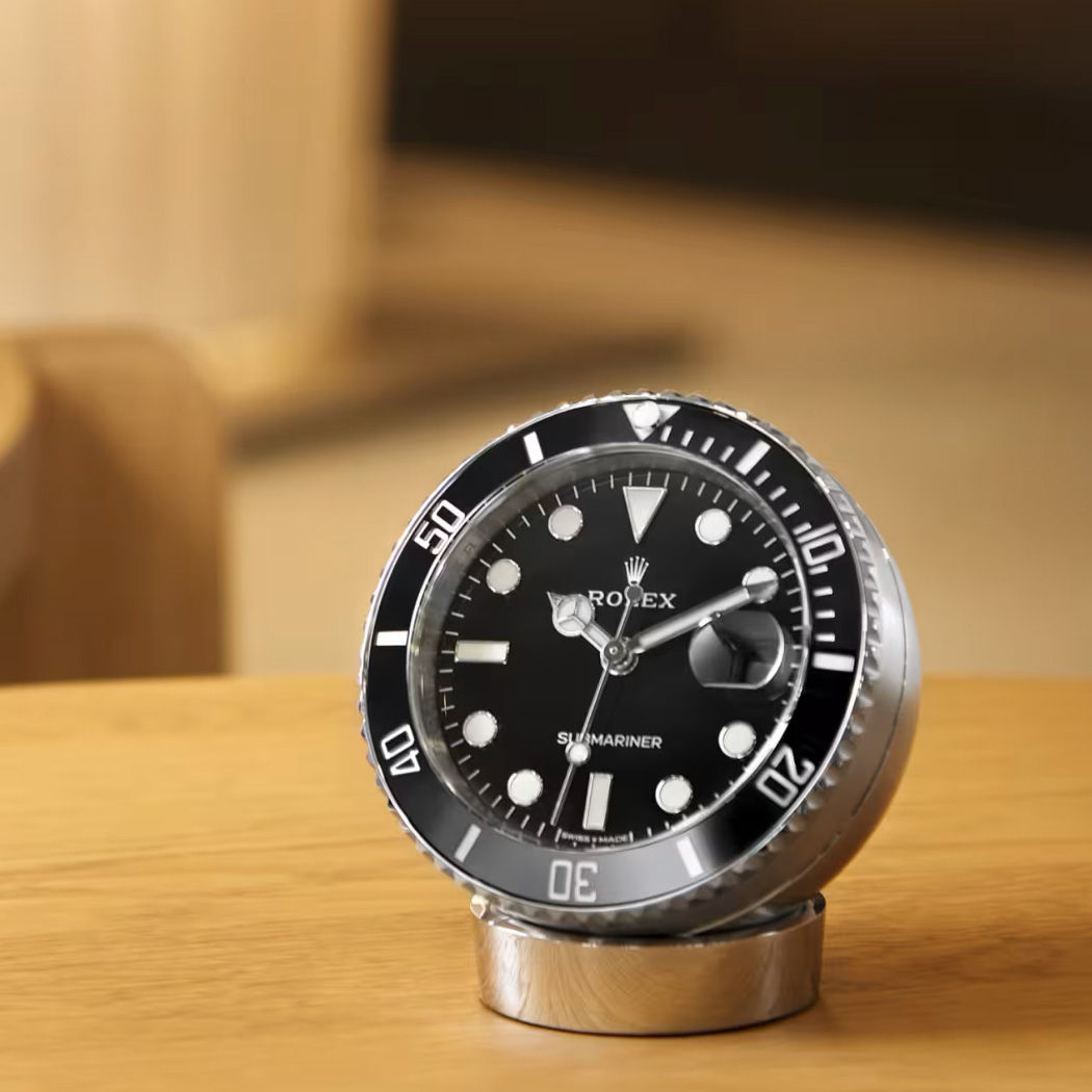 Rolex Submariner as a Desk Clock – PrestigeOnline Hong Kong