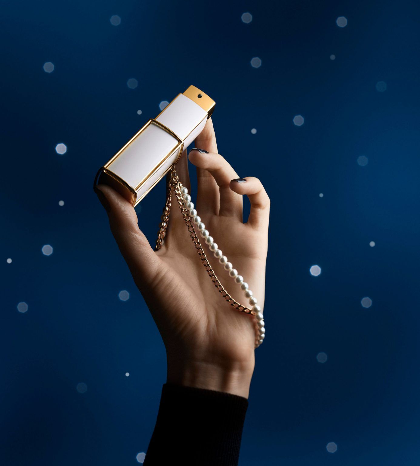 Chanel Beauty Brings Enchanted Symbols to Life for Winter 2025 ...