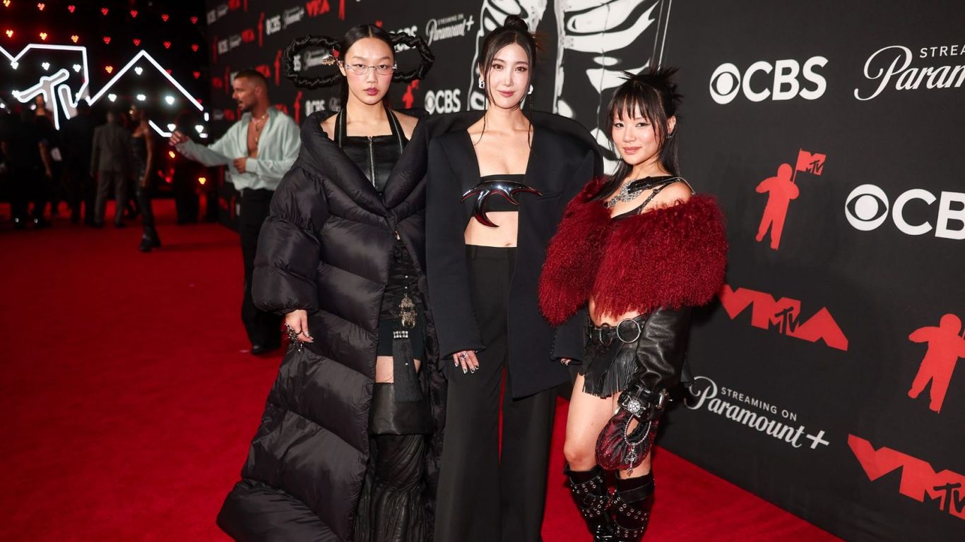 Decoding KPDH stars EJAE, Rei Ami, and Audrey Nuna's fashion