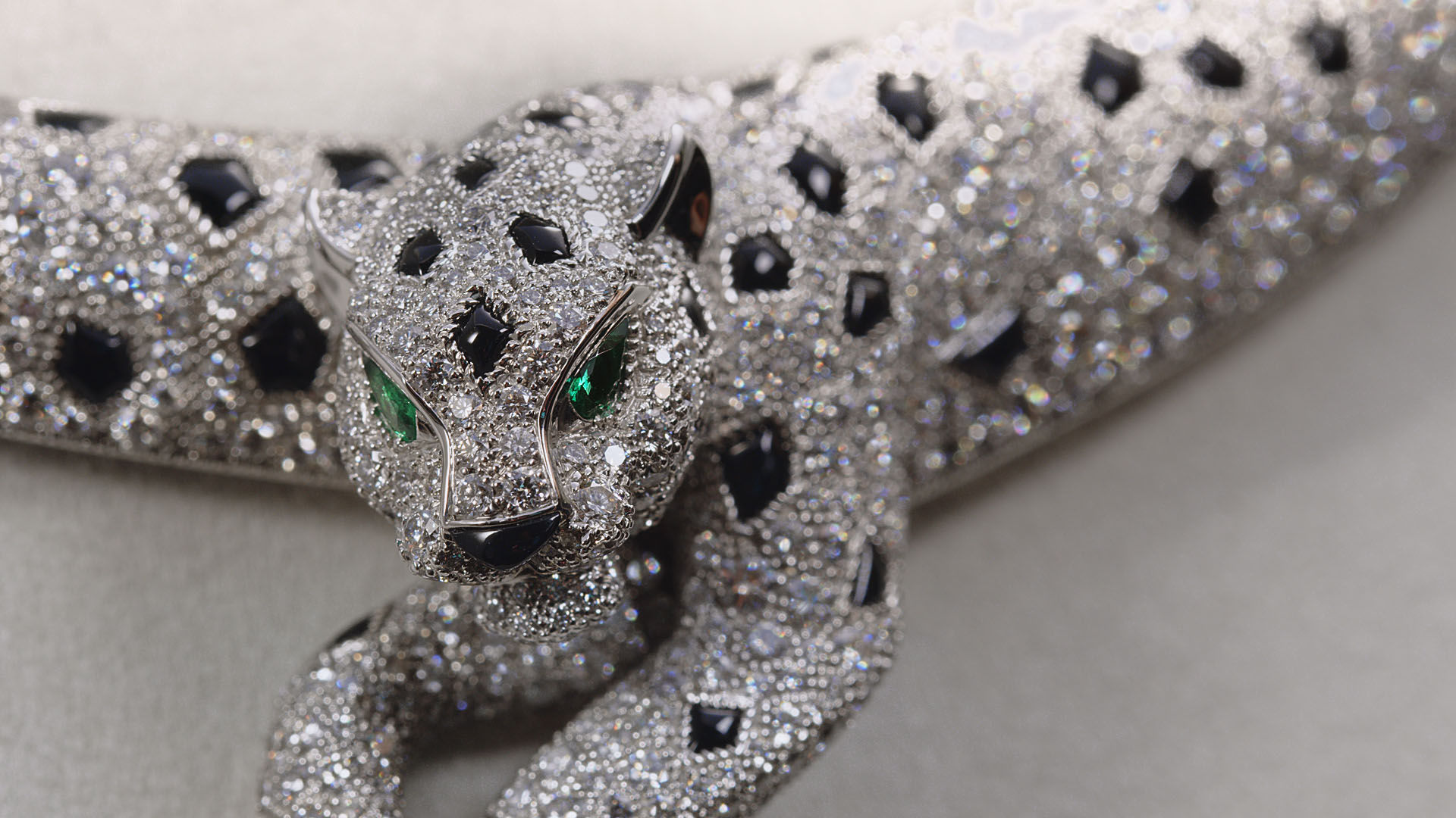 How The Panthère de Cartier Became an Icon in Jewellery History ...