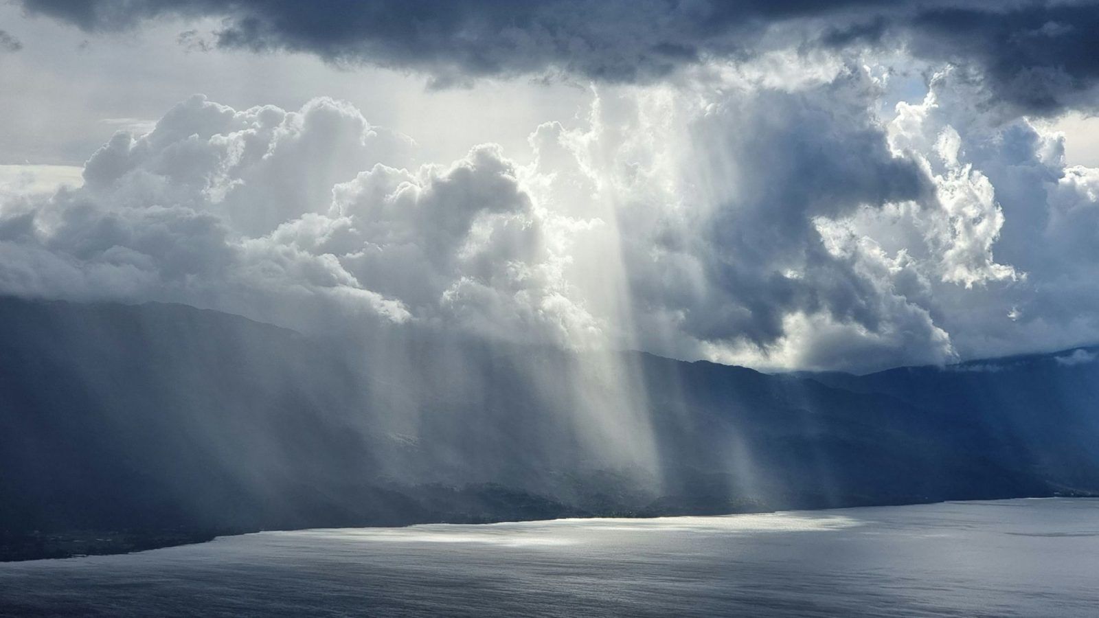 Extreme Weather Warning Hits Bali Amid Flooding – PrestigeOnline Hong Kong