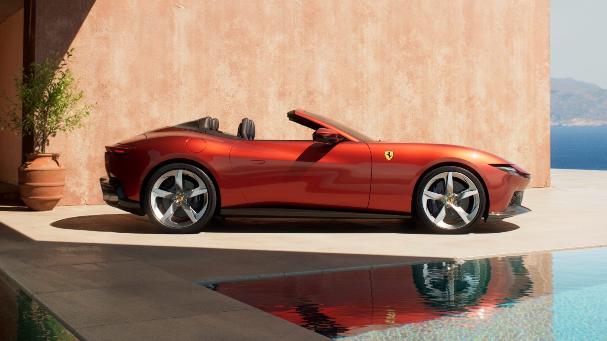 Ferrari Introduces New Open-Top Convertible: The Amalfi Spider ...