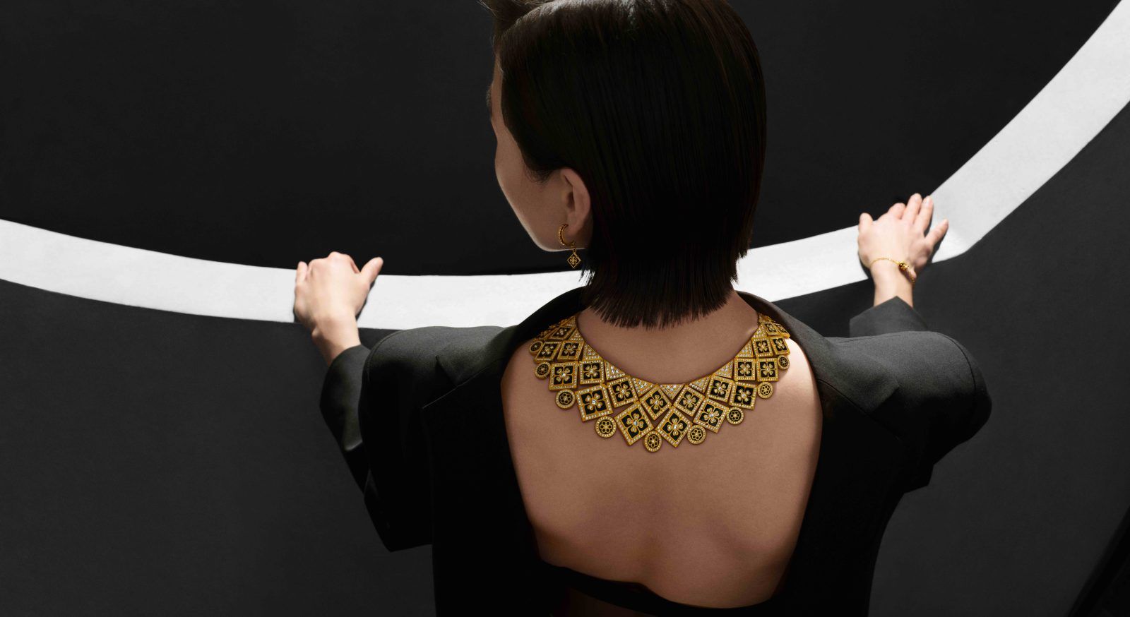 Chow Tai Fook Dawn Collection: Elegance Redefined