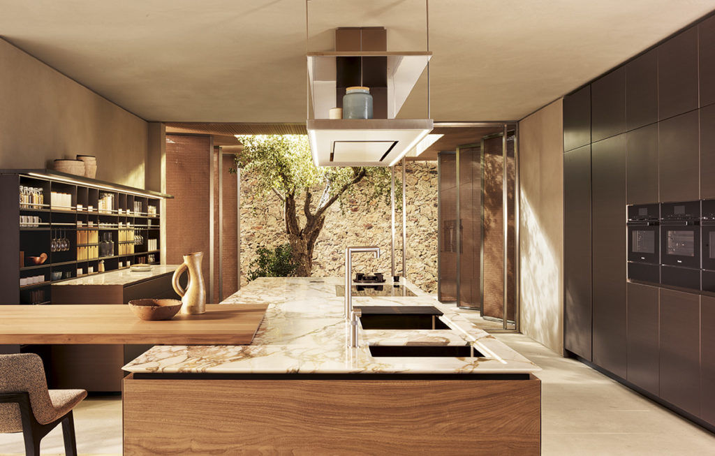 Poliform Kitchen Shows Elegant Expression through Refined Design ...