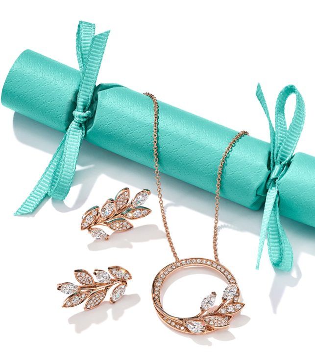 Sparkling Gift Ideas from Tiffany & Co. for the Most Magical Time of ...