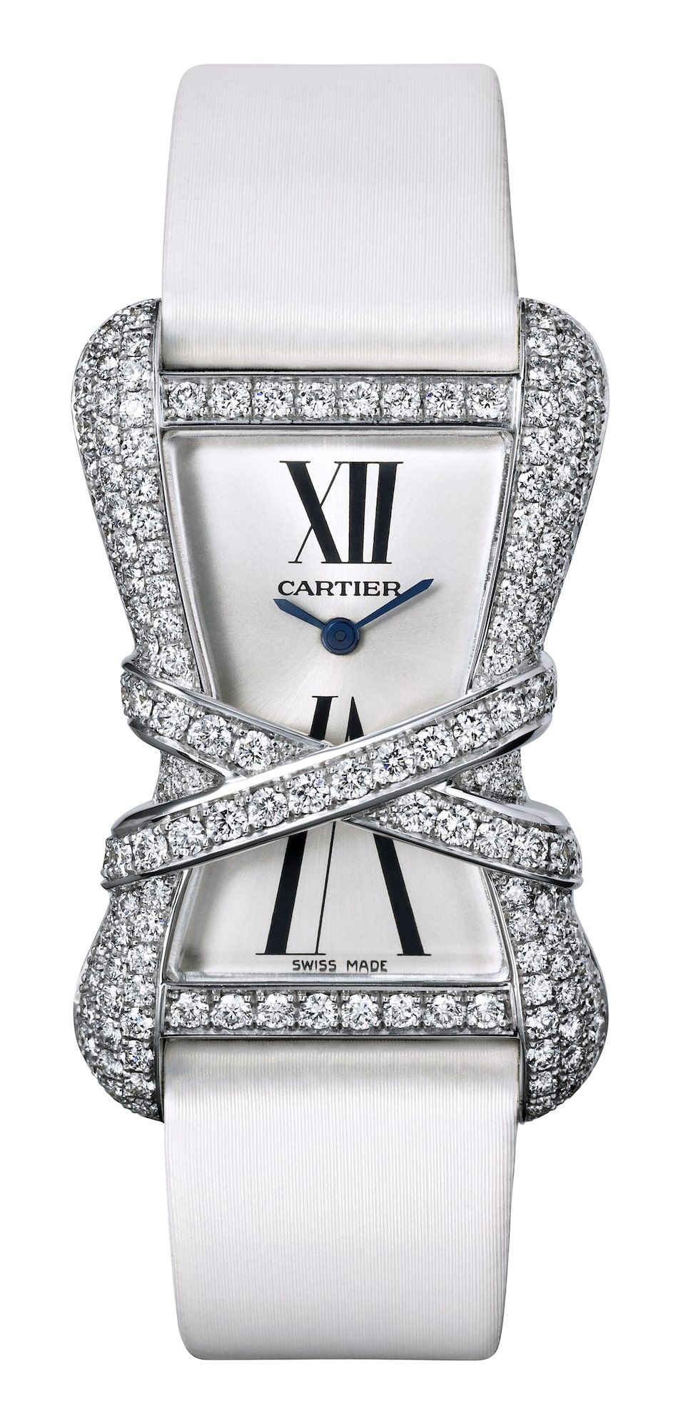Cartier Libre: The Collection that Reimagines Traditional Silhouettes