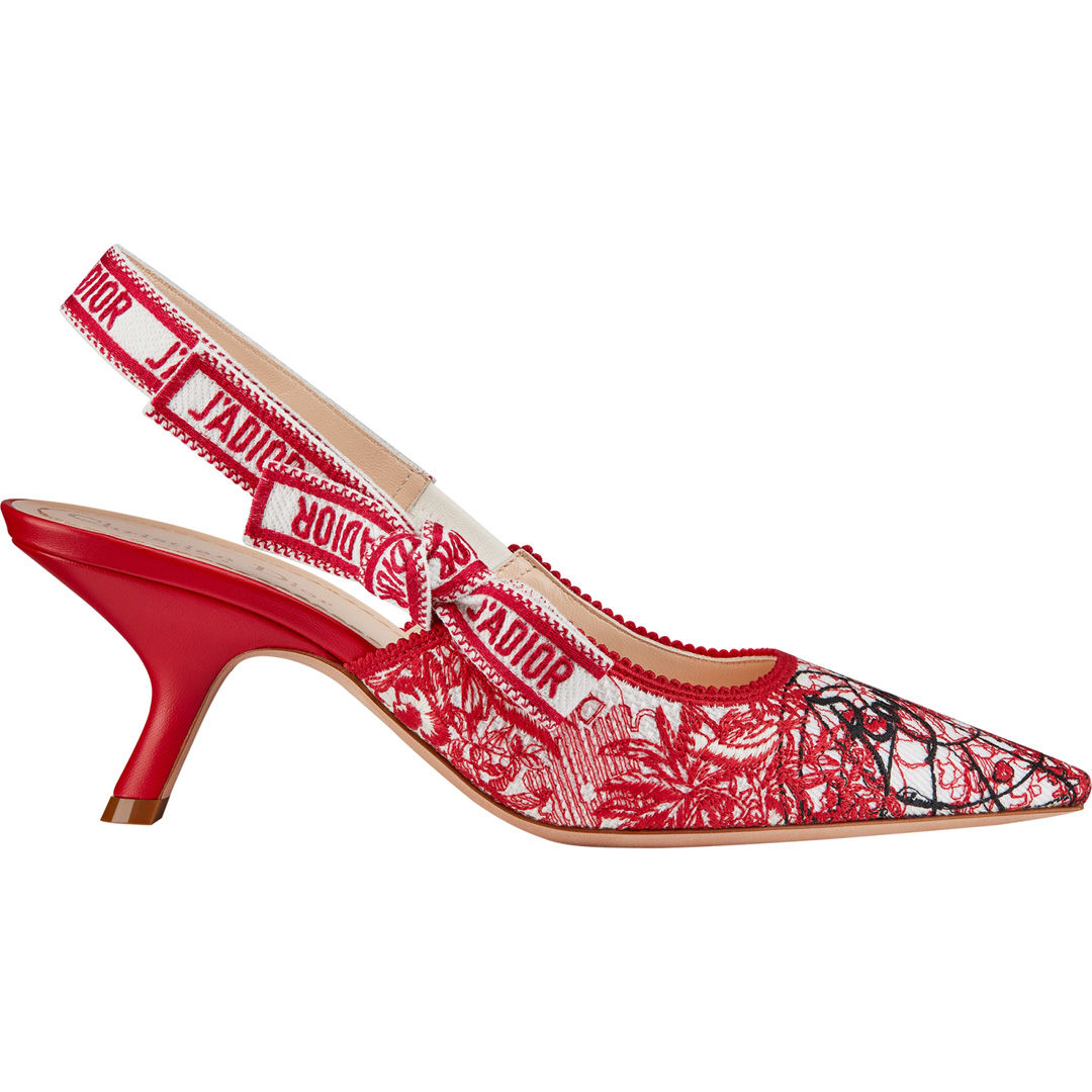 The DIORAMOUR Pop-Up Store pops up in Jakarta