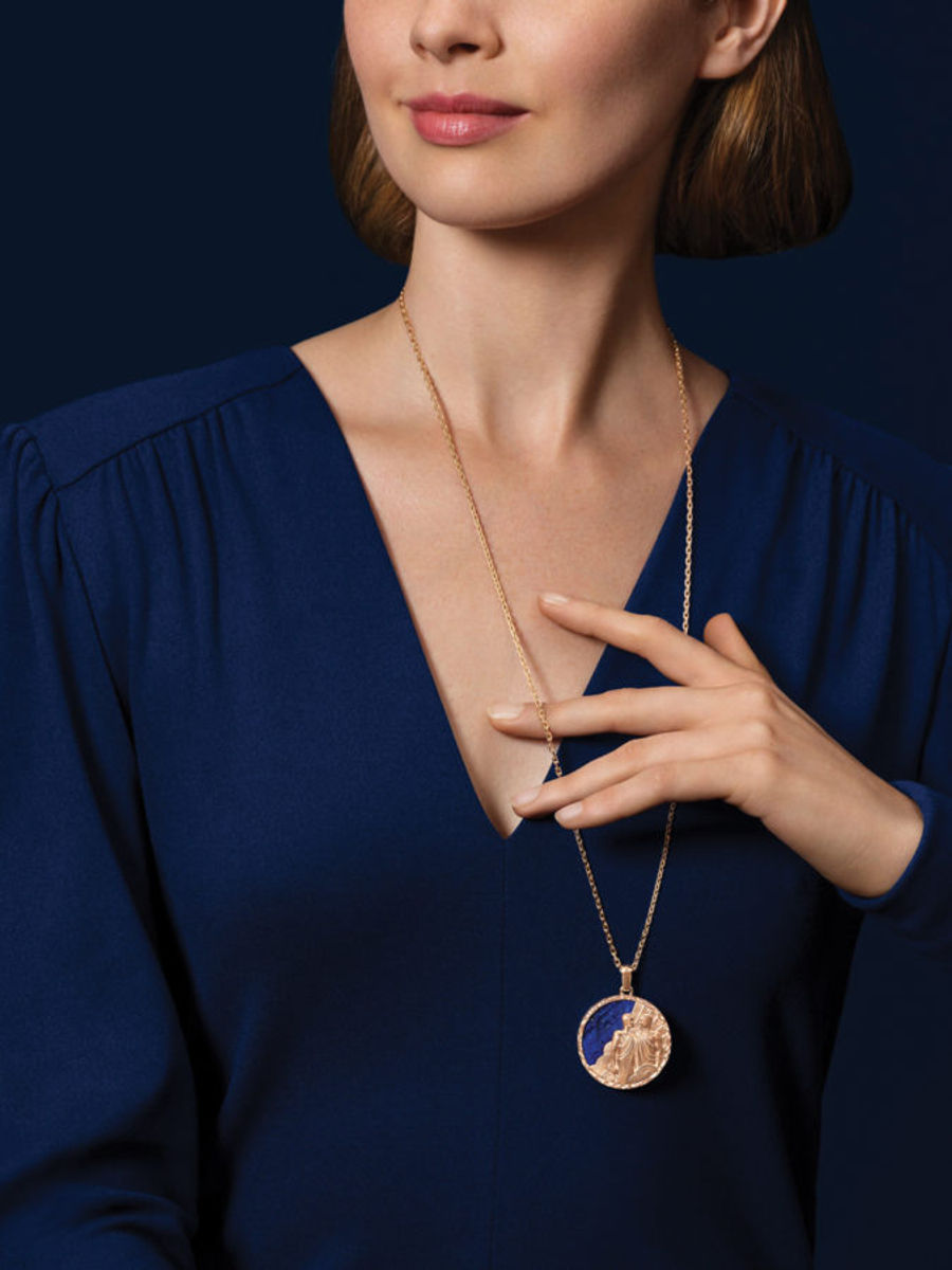 Van Cleef and Arpels showcases the Constellations on Its Latest ...