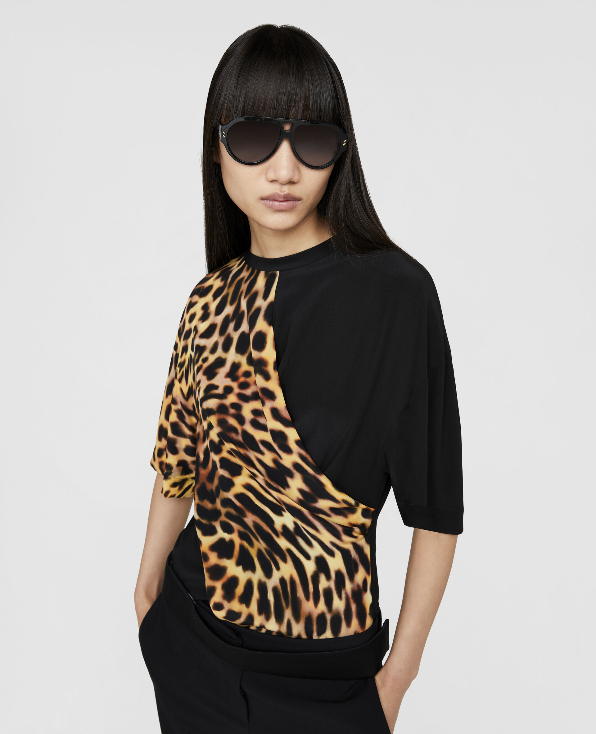 Stella McCartney's Autumn 2022 collection embraces ambition