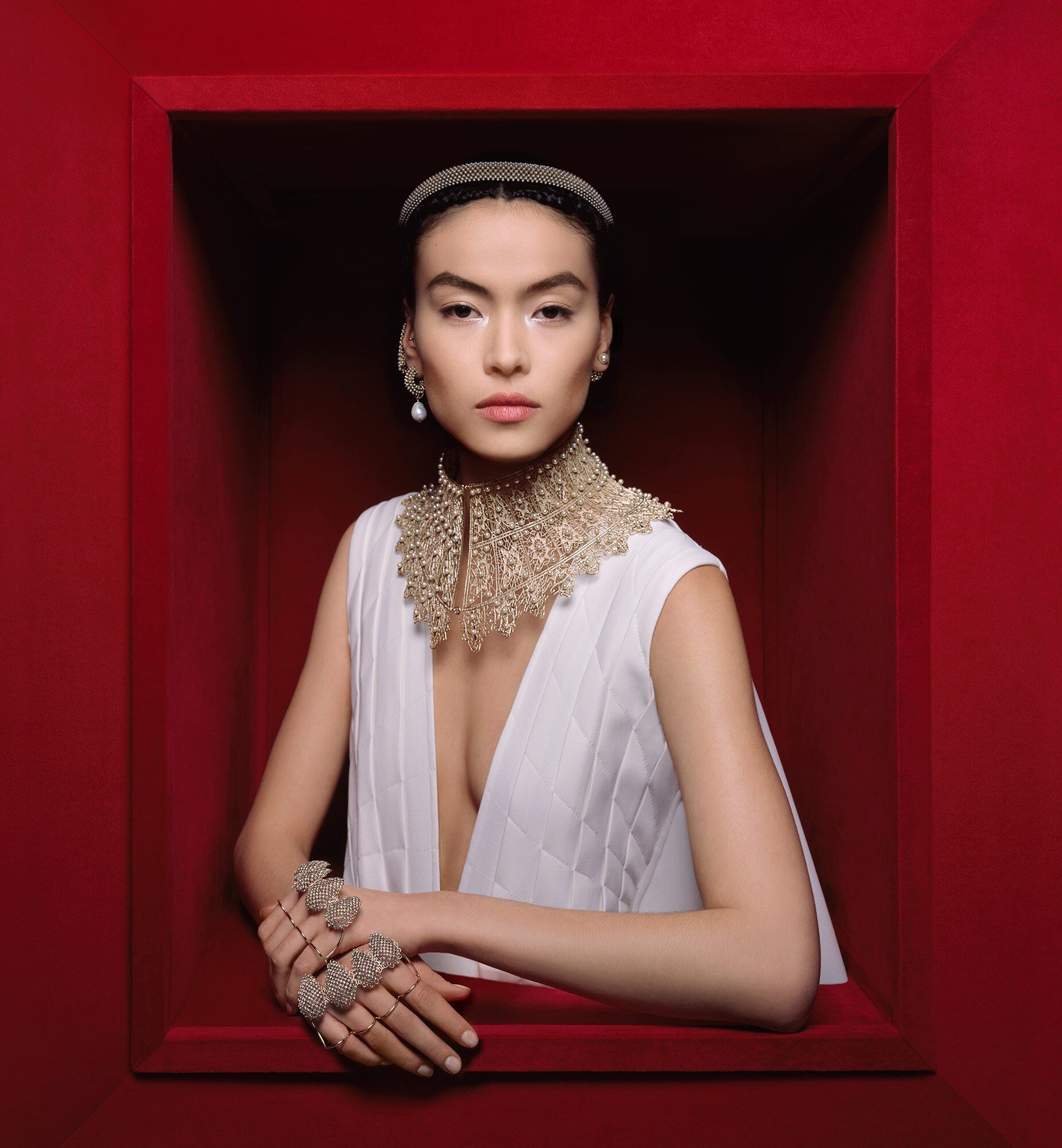 Living Portraits on Dior's Autumn/Winter 2022-23 Ready-to-Wear ...