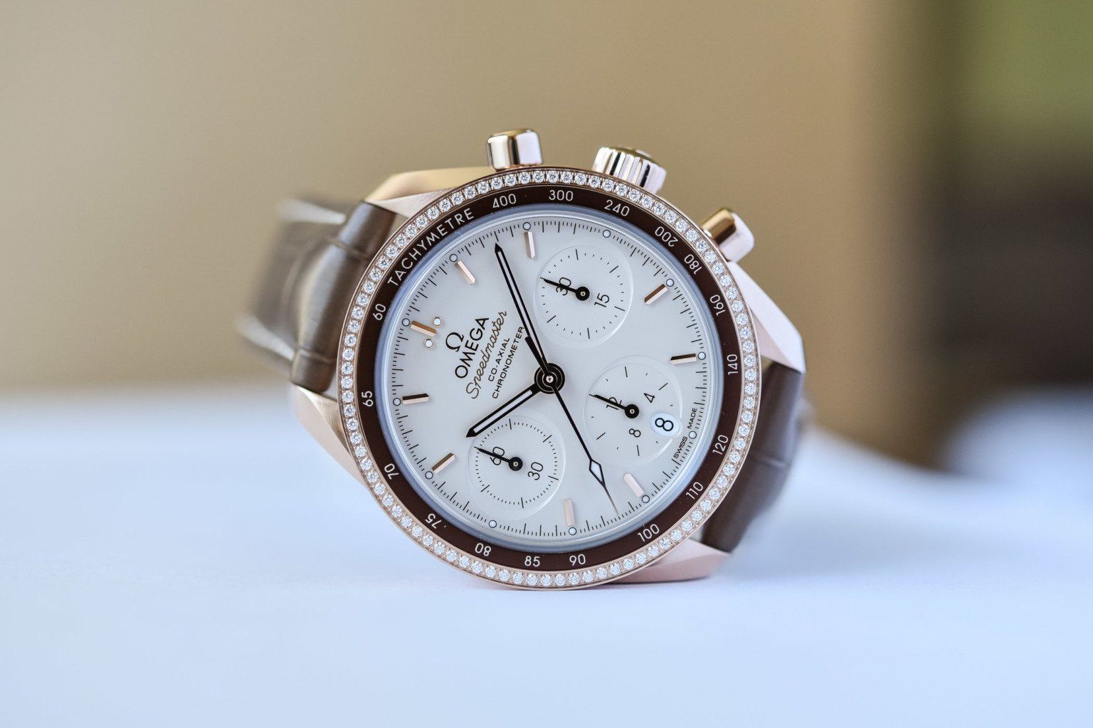 Simplicity in Action: The Omega Speedmaster 38mm “Cappuccino”
