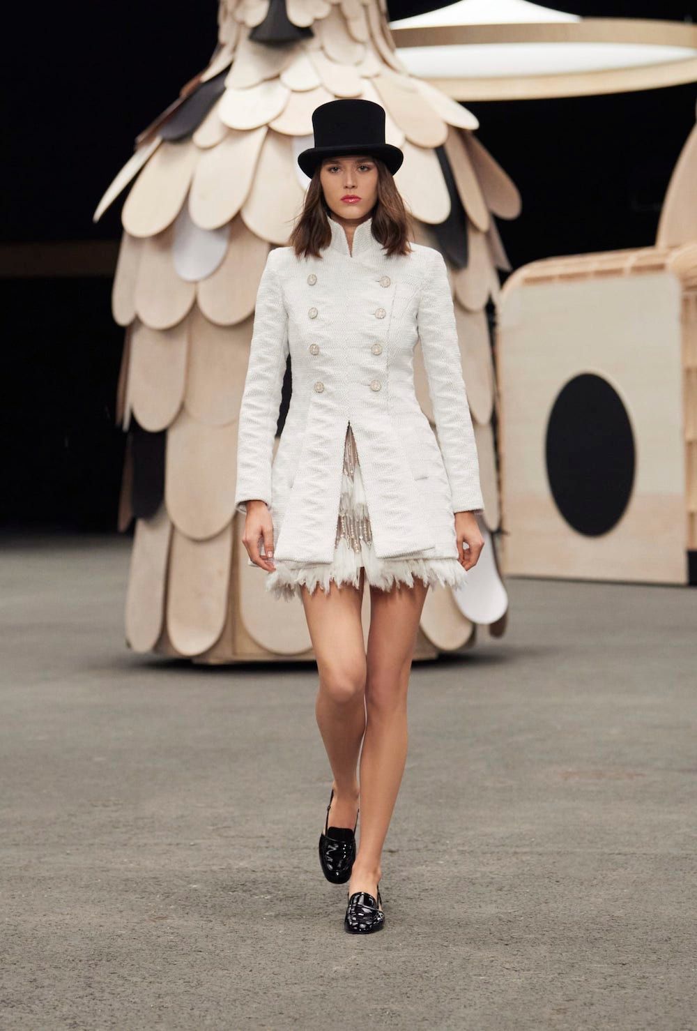 Chanel Spring 2023 Couture: A Collection of Fantasy | Prestige Online ...