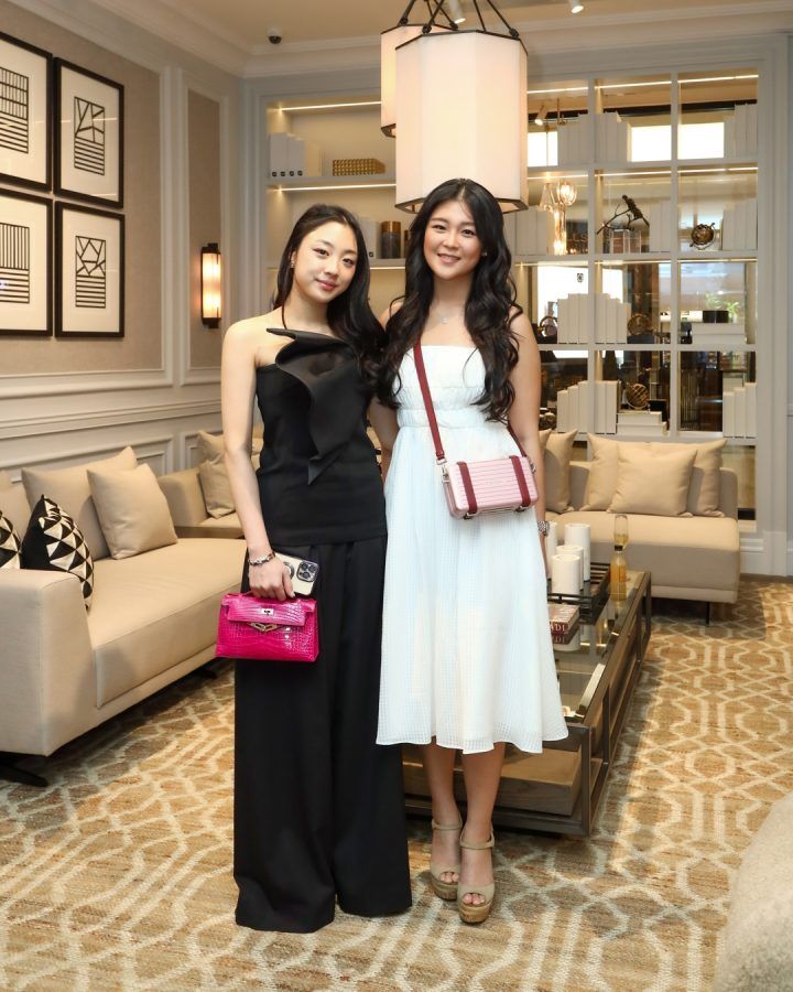 A cosy afternoon with Eichholtz and Agam Riadi