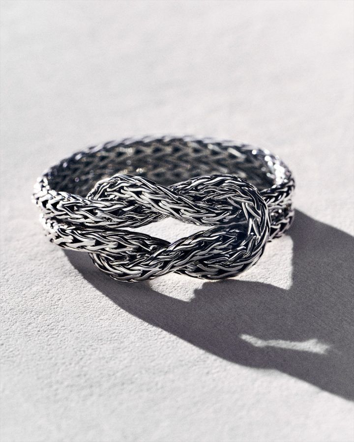 Chains that empower: John Hardy’s Classic Chain Love Knot collection