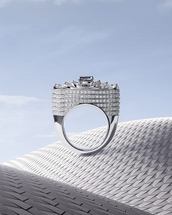 Cartier's Ondule Ring highlights a tapestry of grey-violet diamonds