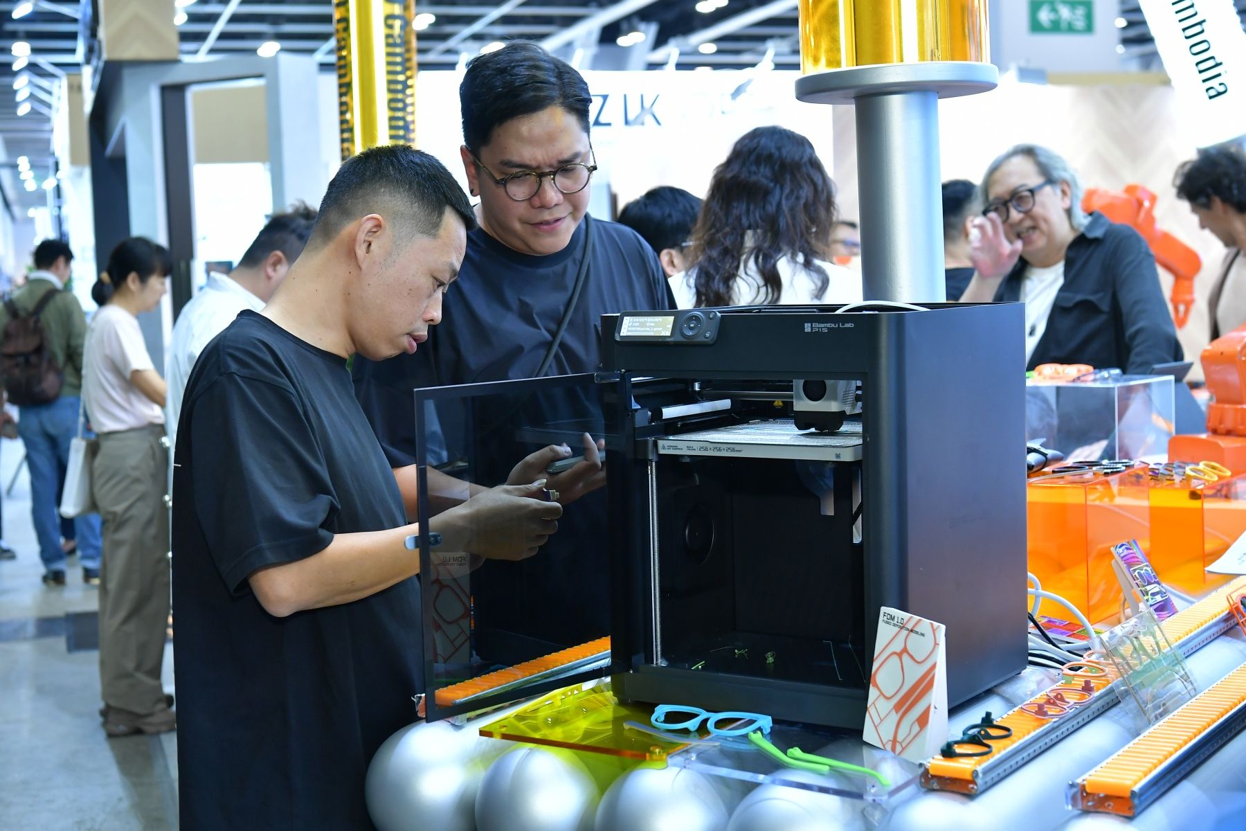 Hong Kong International Optical Fair: Sustainable Smart Eyewear is the ...