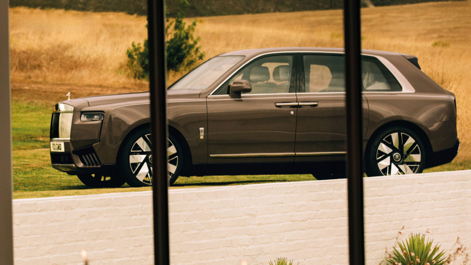 The powerful elegance of the Rolls-Royce Cullinan Series II