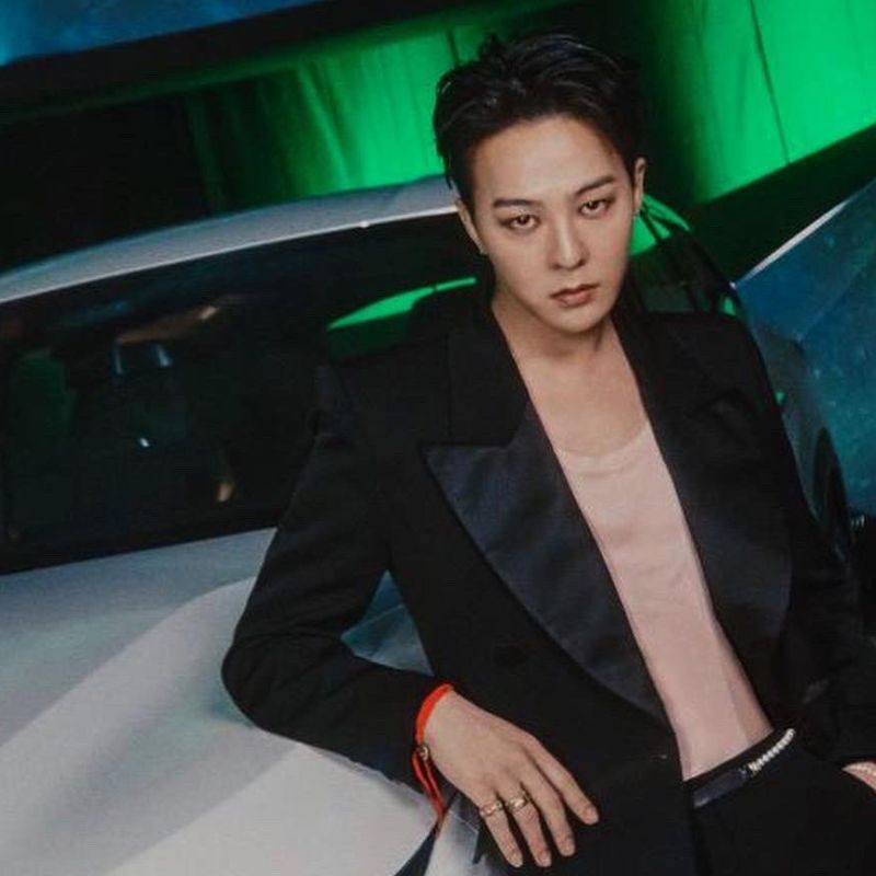 A Look Inside of BIGBANG Star G-Dragon's Dating History