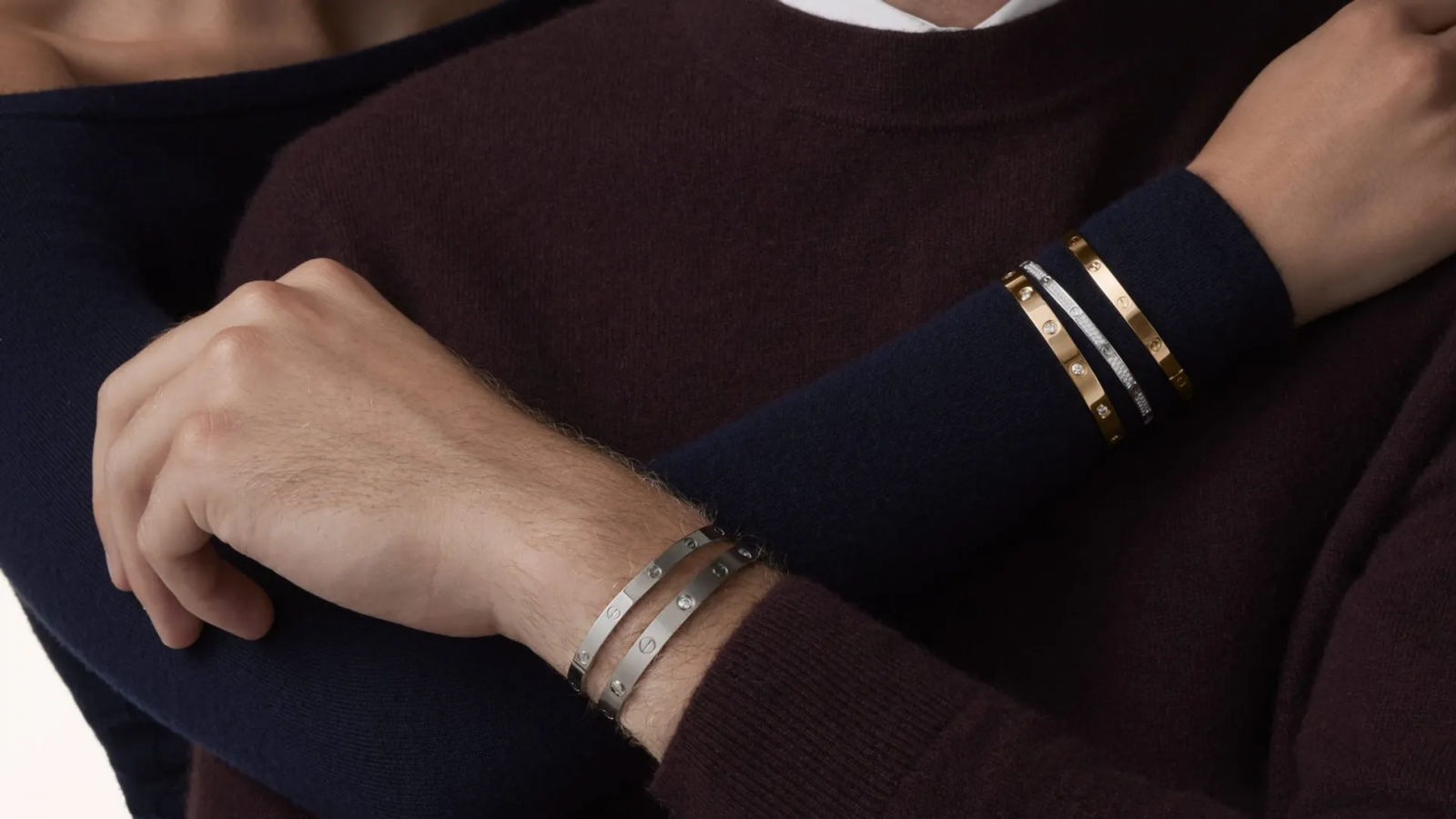 Cartier enhances the self-locking mechanism and introduces a medium ...