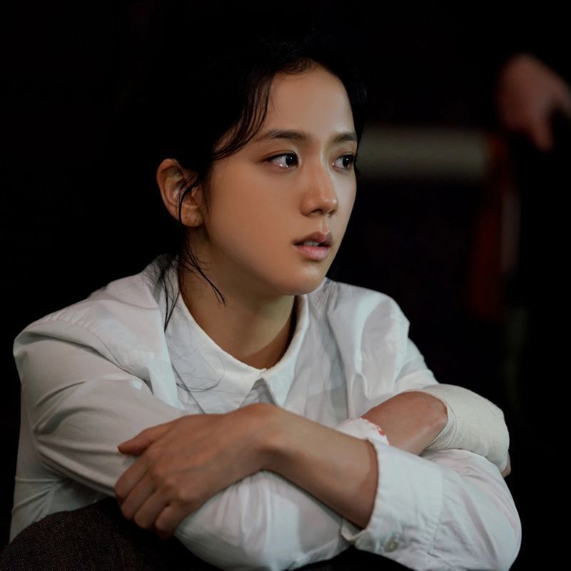 Tiffany & Co.'s 2023 Holiday Campaign stars Rosie Huntington-Whiteley ...