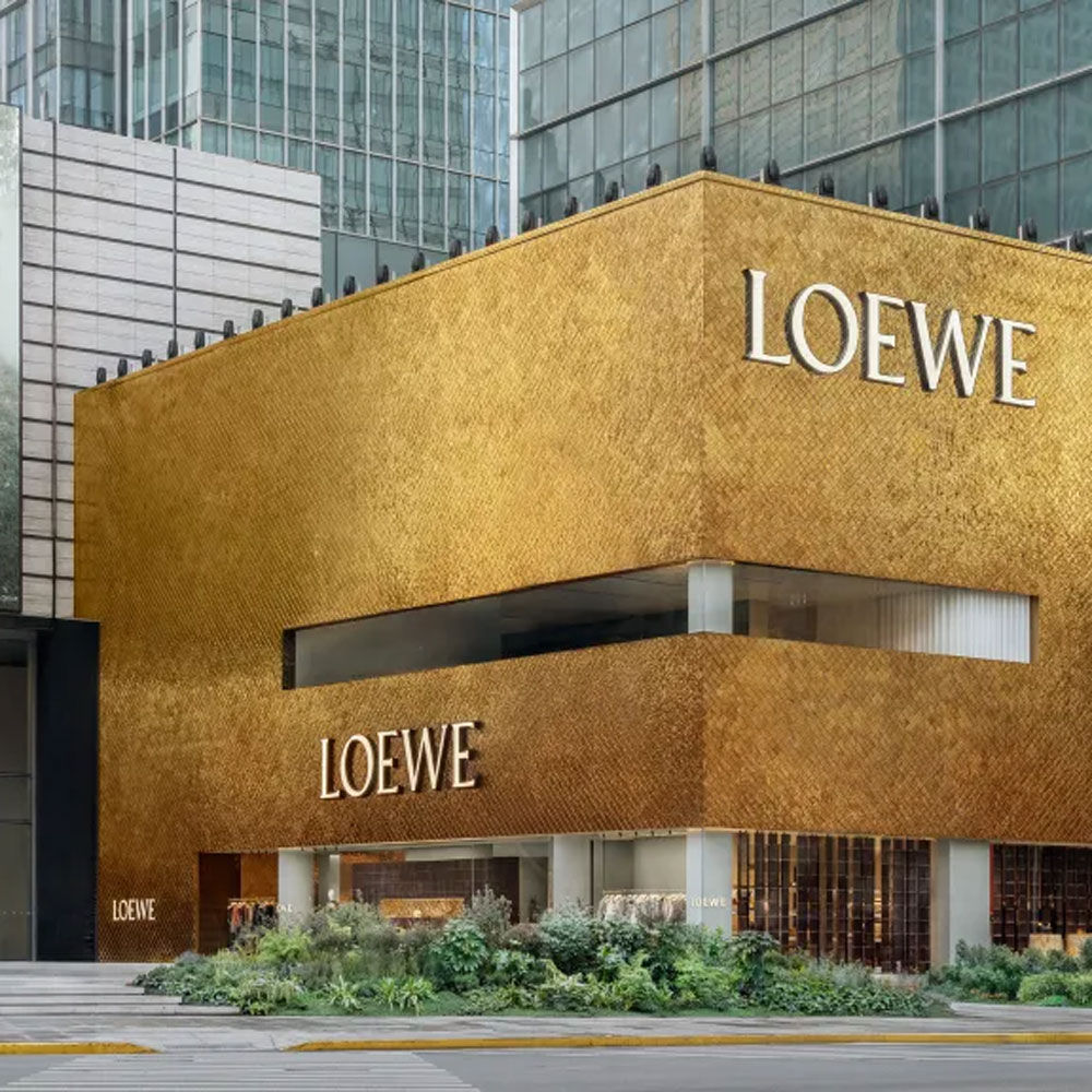 CASA Loewe Shanghai's Shines With 35,536 Gold Ceramic Tiles