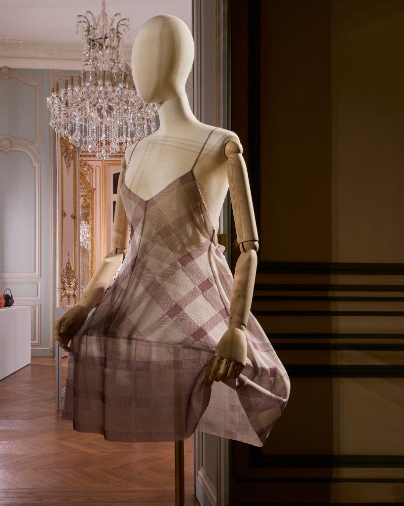 Loewe FW25: A study in art, craft, and innovation