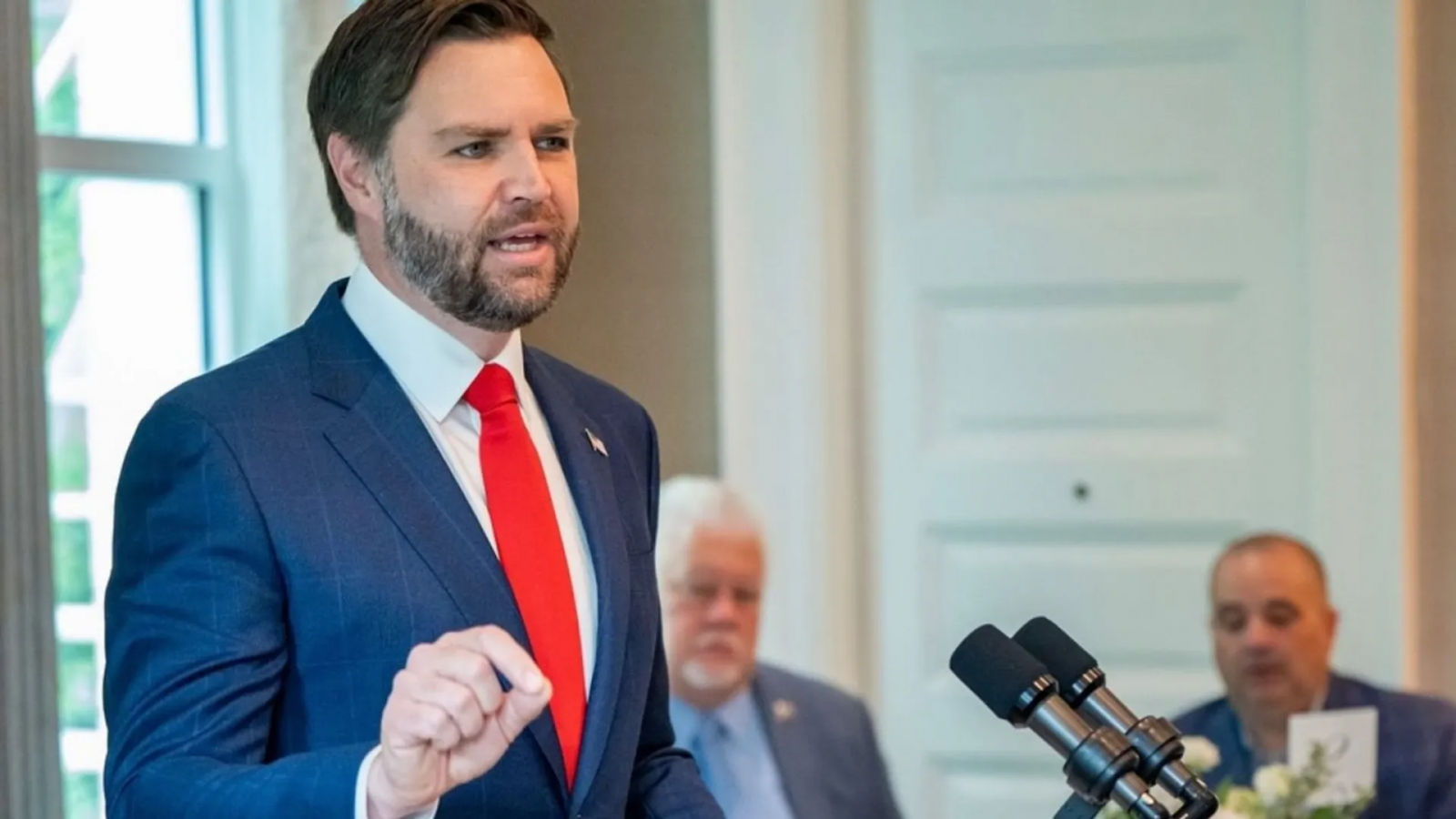 Exploring JD Vance's Net Worth: His Assets and Wealth