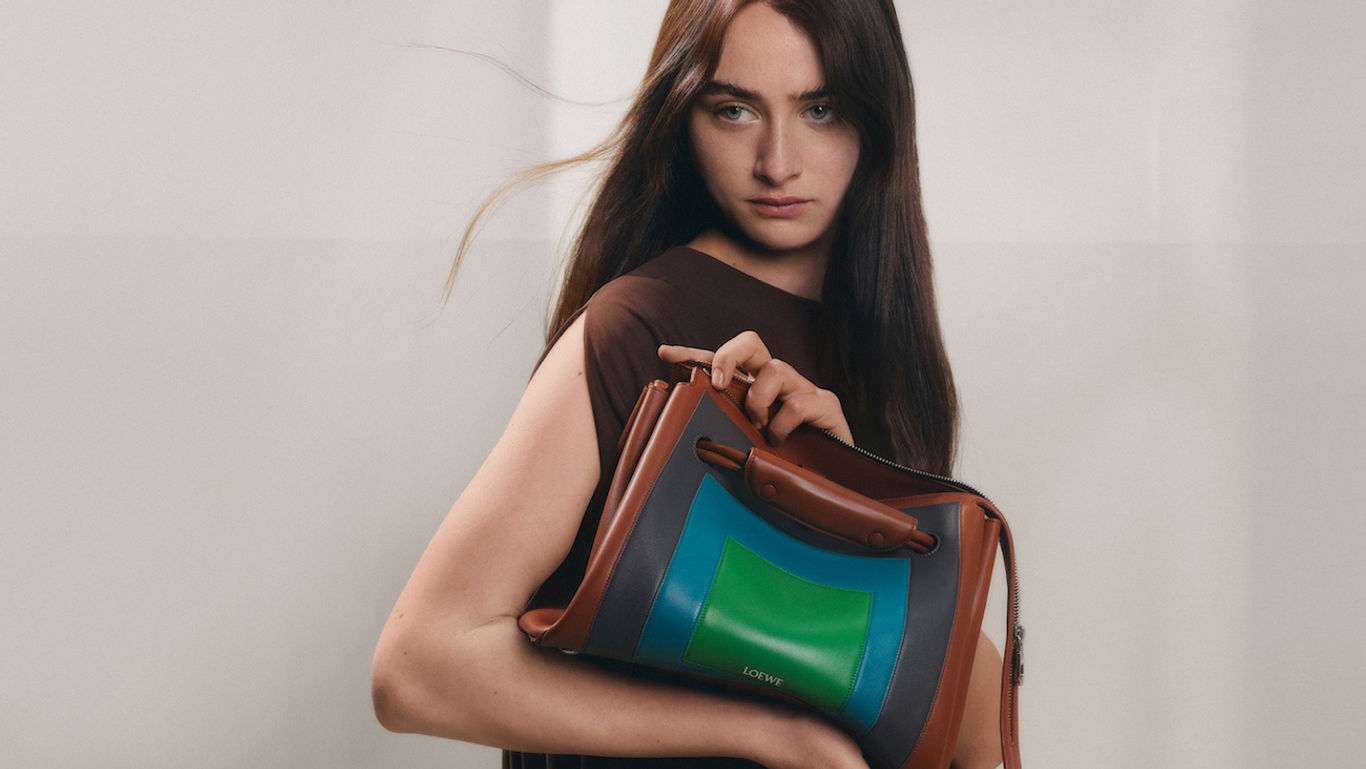 Where art and style collide: LOEWE's Fall/Winter 2025 campaign ...