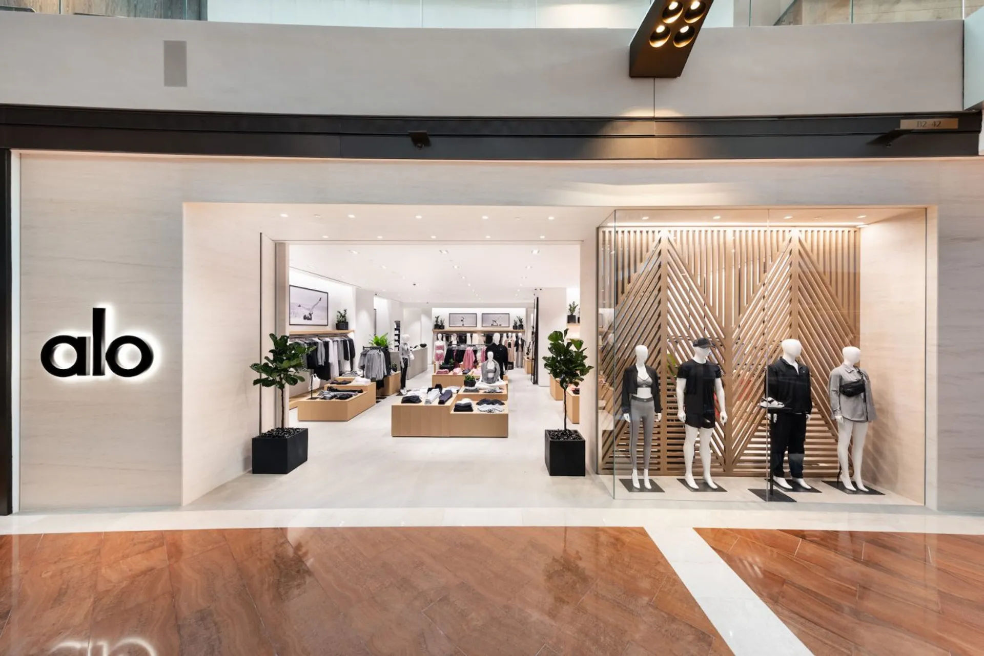 ALO Yoga, launches its first location in Singapore at MBS