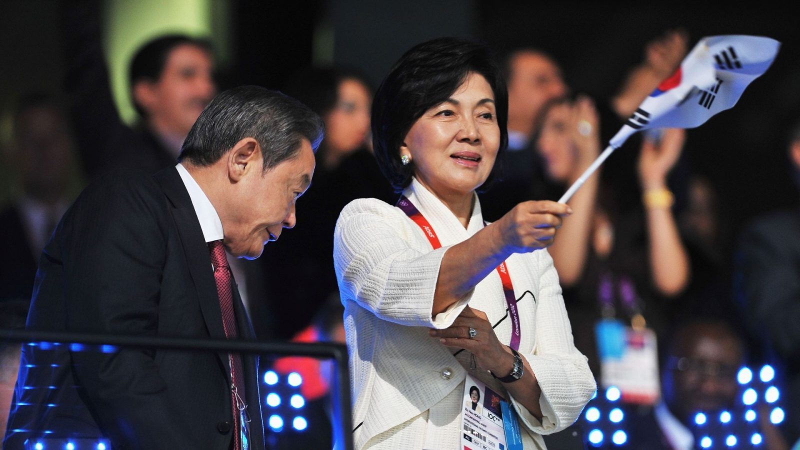 Your Guide to the Most Rich Asian Art Collectors