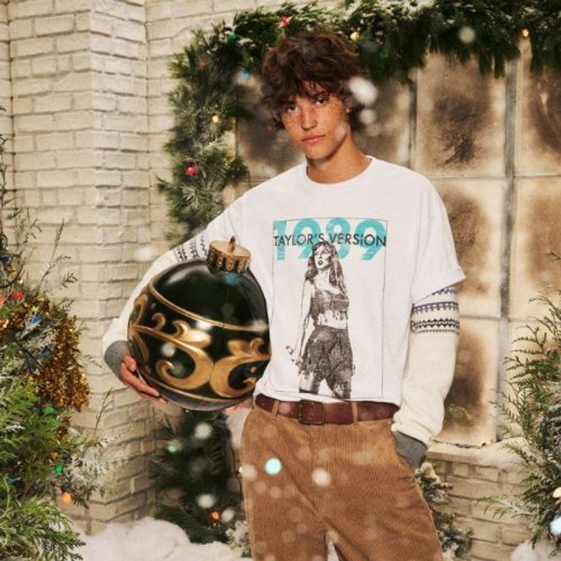 All of Taylor Swift's cardigans to date, from folklore to lover