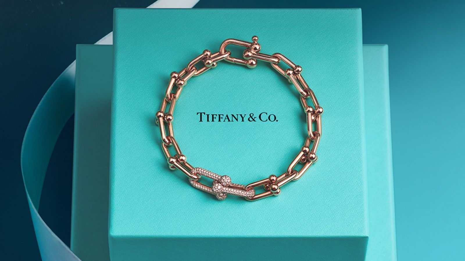 Five Holiday Essentials for Tiffany & Co.