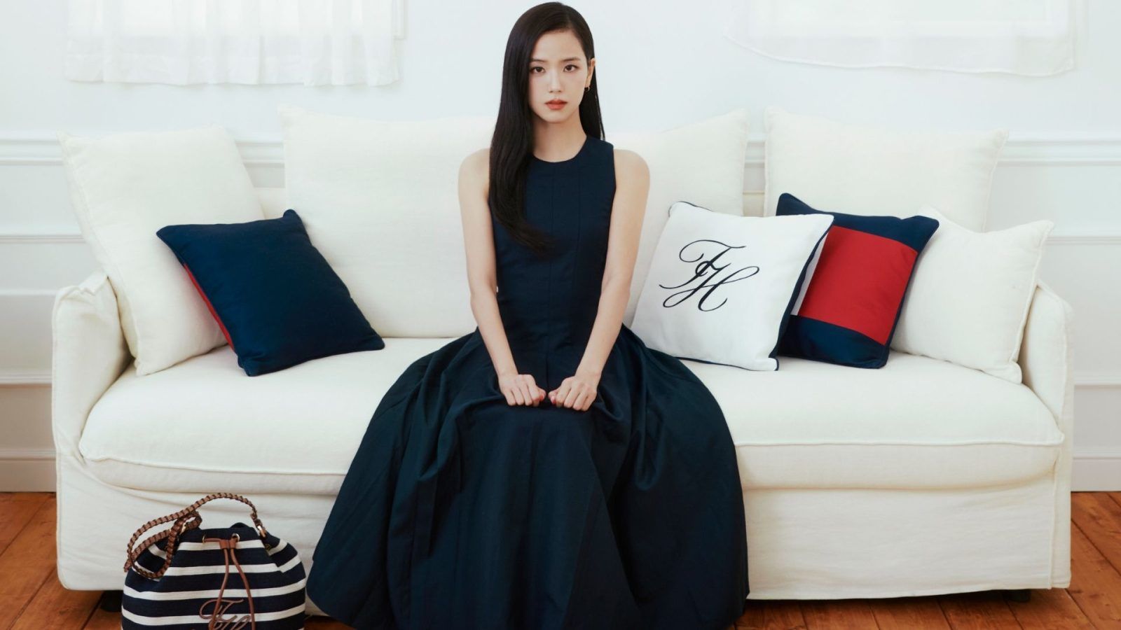 This spring/summer, dress like Jisoo and update your wardrobe with some ...