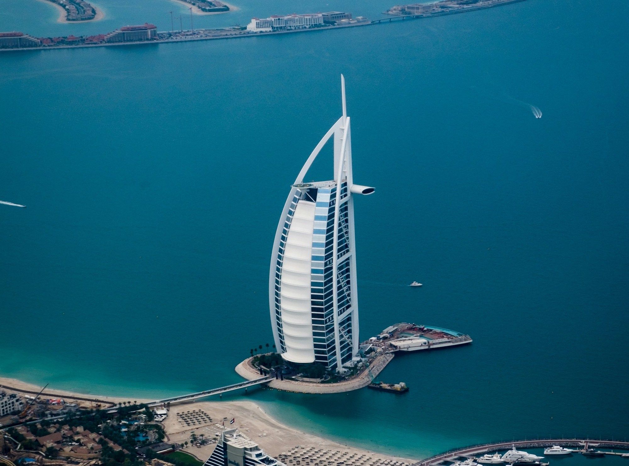 Burj Al Arab Hotel will be closed for 18 months