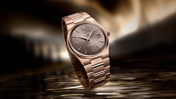 Golden Hours: Watches that tell the time amid golden hues