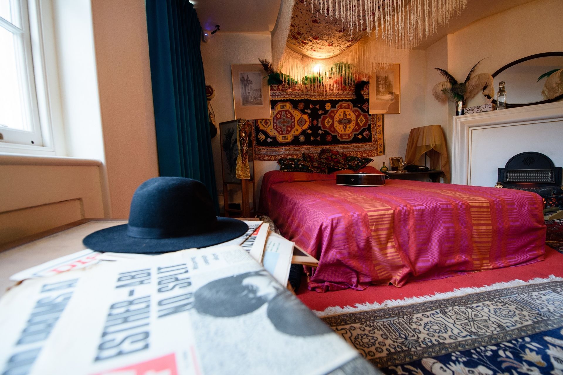 Bohemian chic: Life of the late Jimi Hendrix at his London apartment