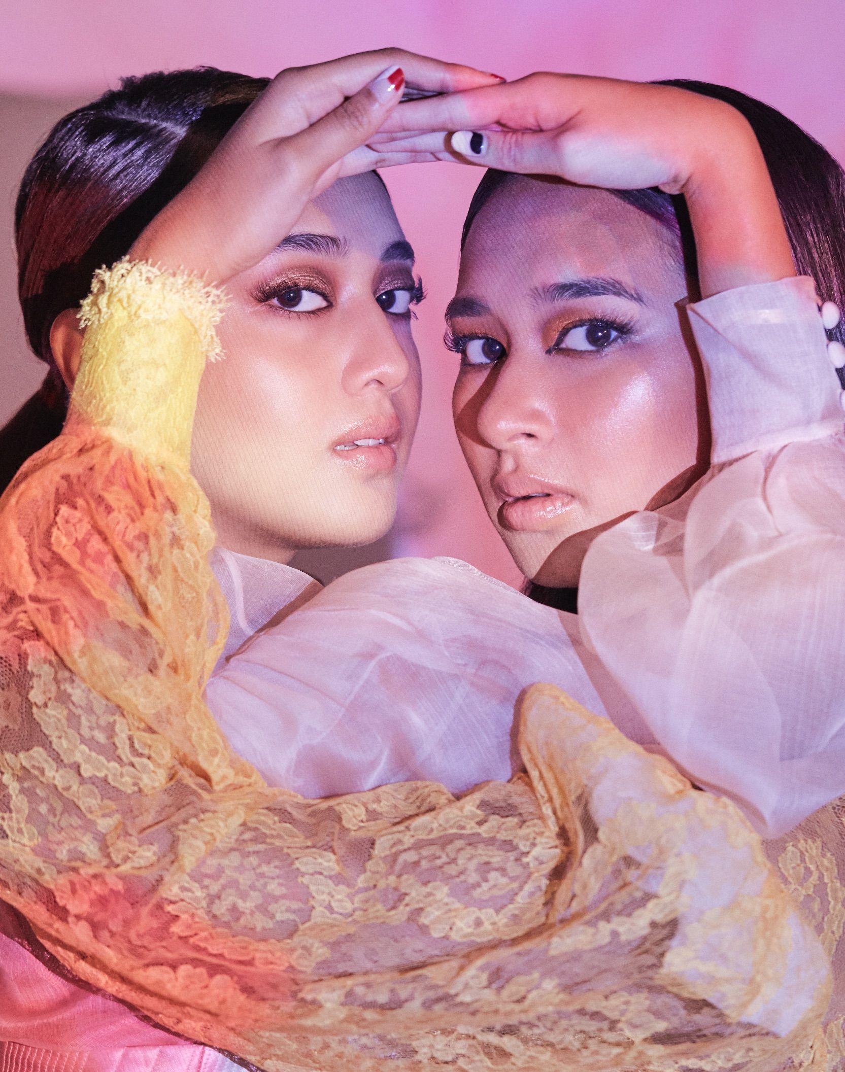 Sister Act: Ally and Serena Mukhriz in Fendi's Fall Winter 2020/2021 ...