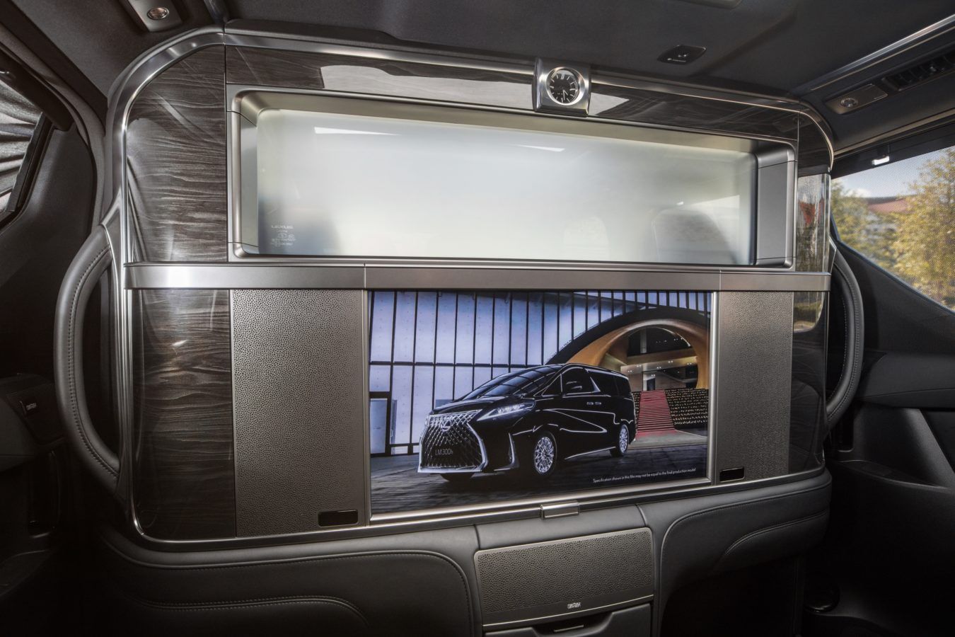 Oh, to be chauffeured around in a Lexus LM 350