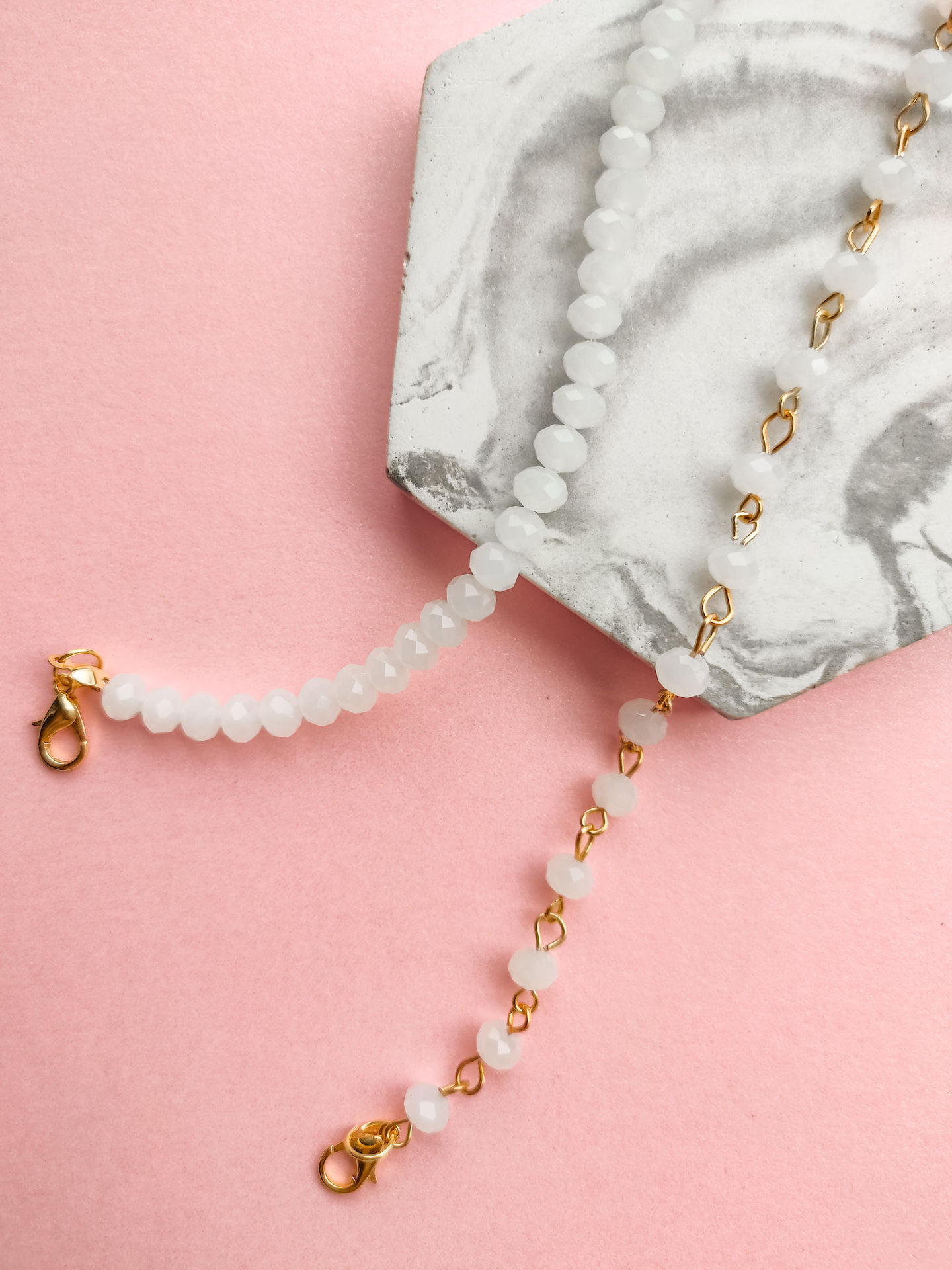 Face mask chains are more than just a cute accessory, they're extremely ...