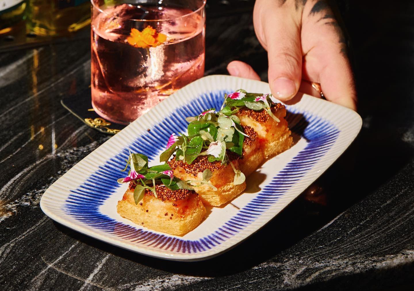 7 bars in Bangkok with the best bar food menus