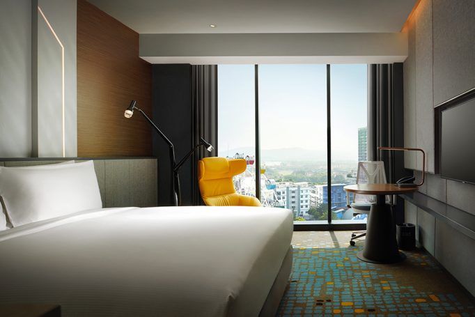 DoubleTree by Hilton Shah Alam i-City offers business and leisure ...