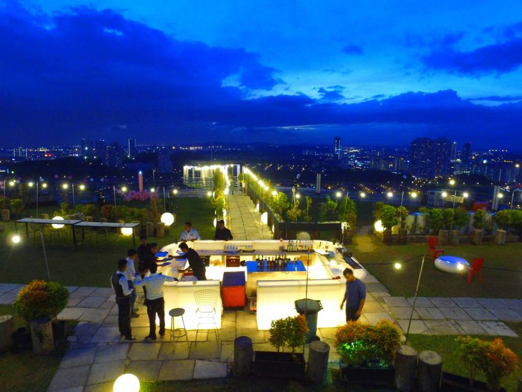 Malaysia Nightlife: The best rooftop bars for dazzling views