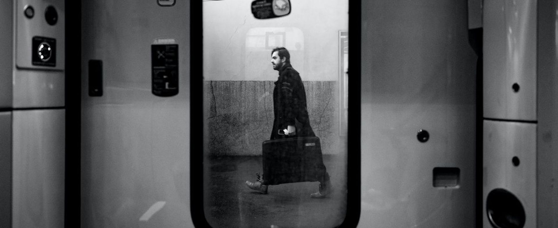 The ultimate hand carry luggage for the smoothest travelling experience