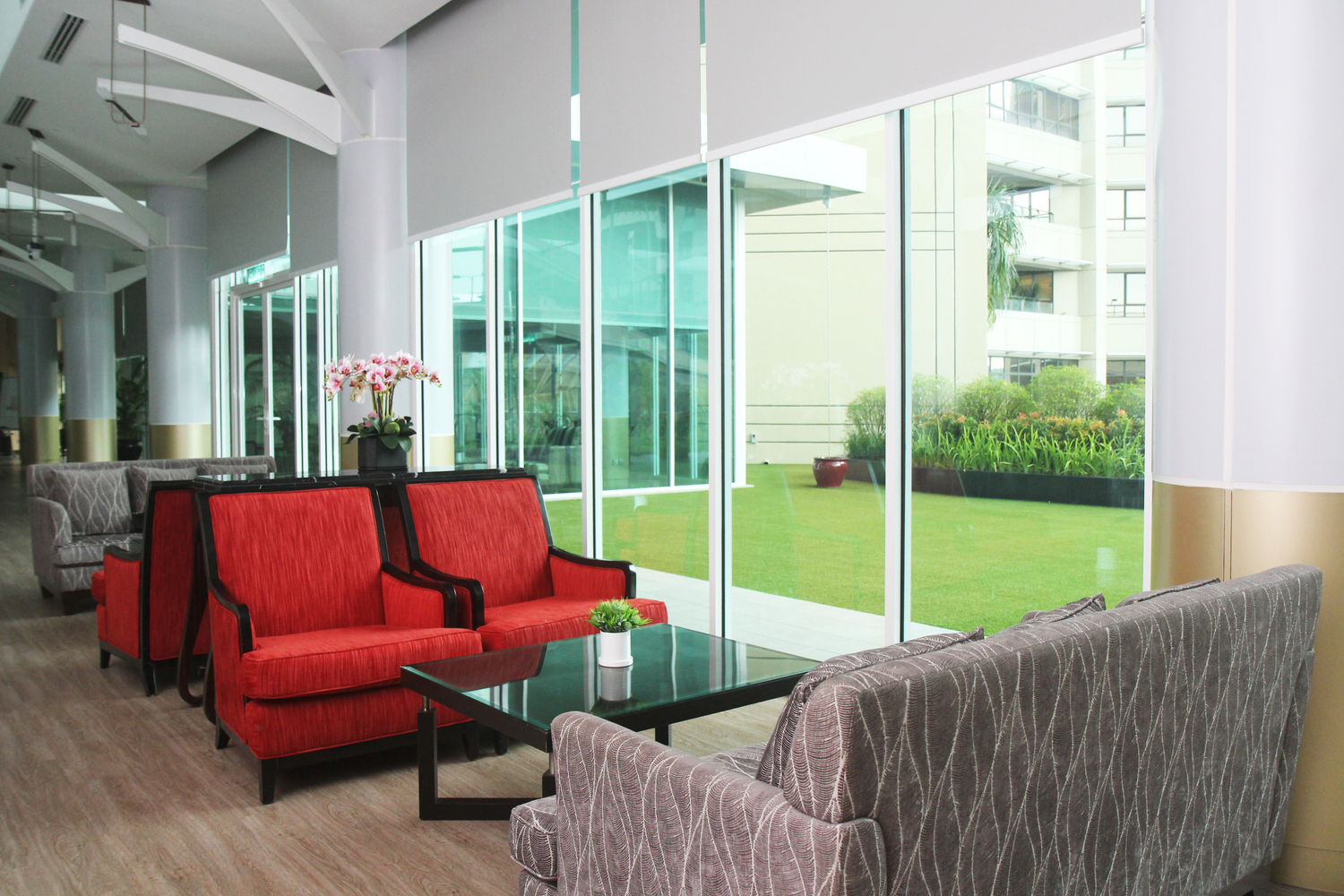 Be@Two adds a touch of elegance to casual dining at One World Hotel ...