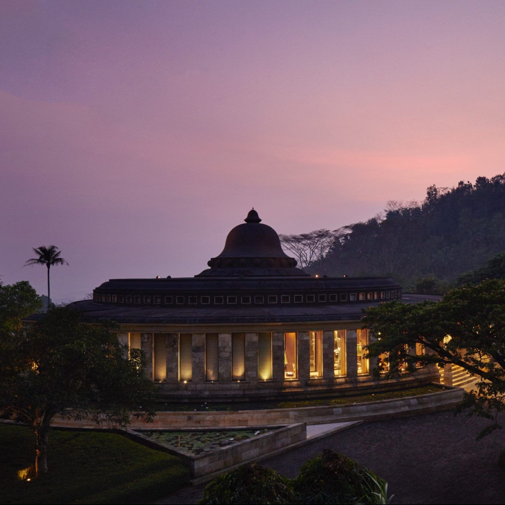 Check in to Amanjiwo, a shining beacon for Javanese culture