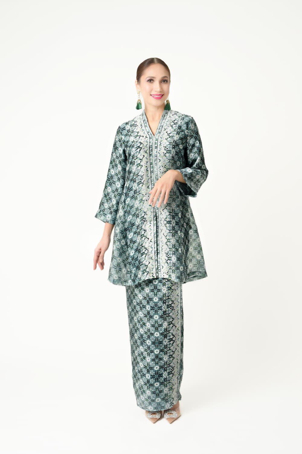 Raya 2023: All the best looks from local brands to celebrate the ...