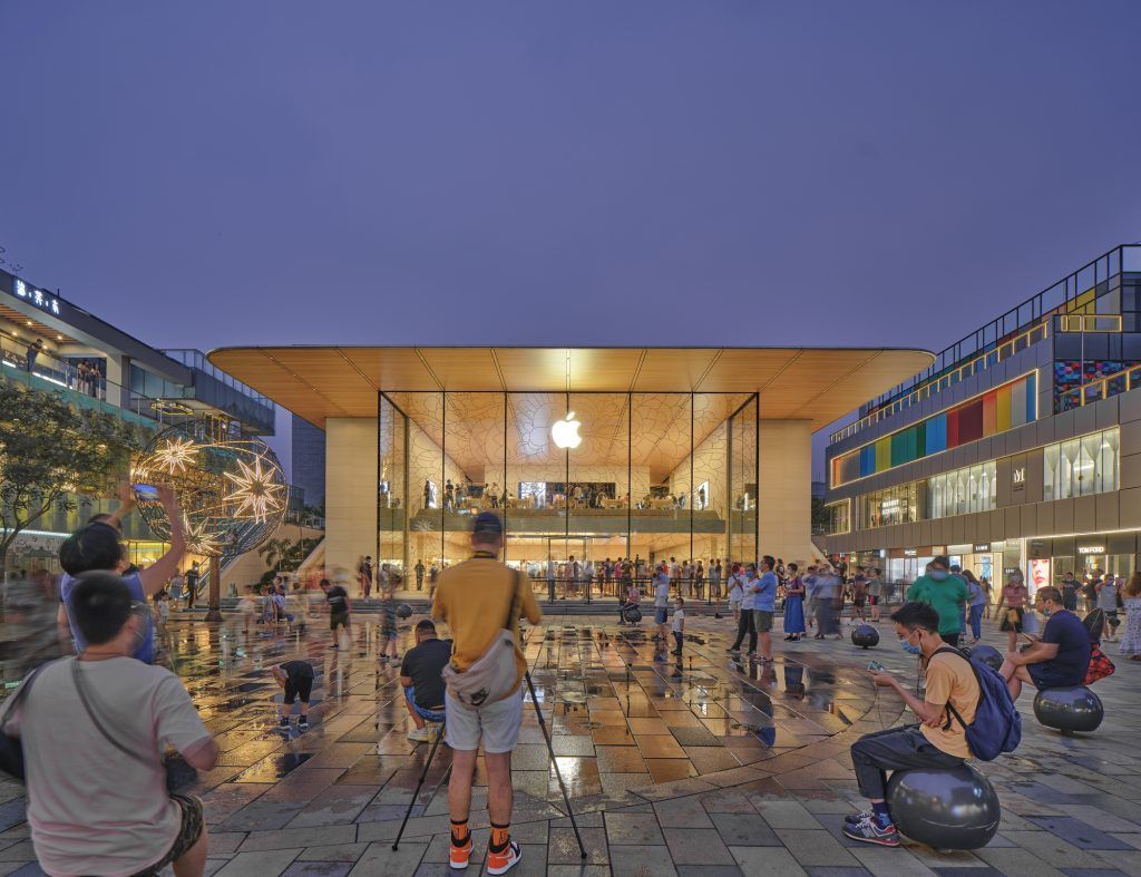 Tech wonderland: These are 12 of the most beautiful Apple stores in Asia